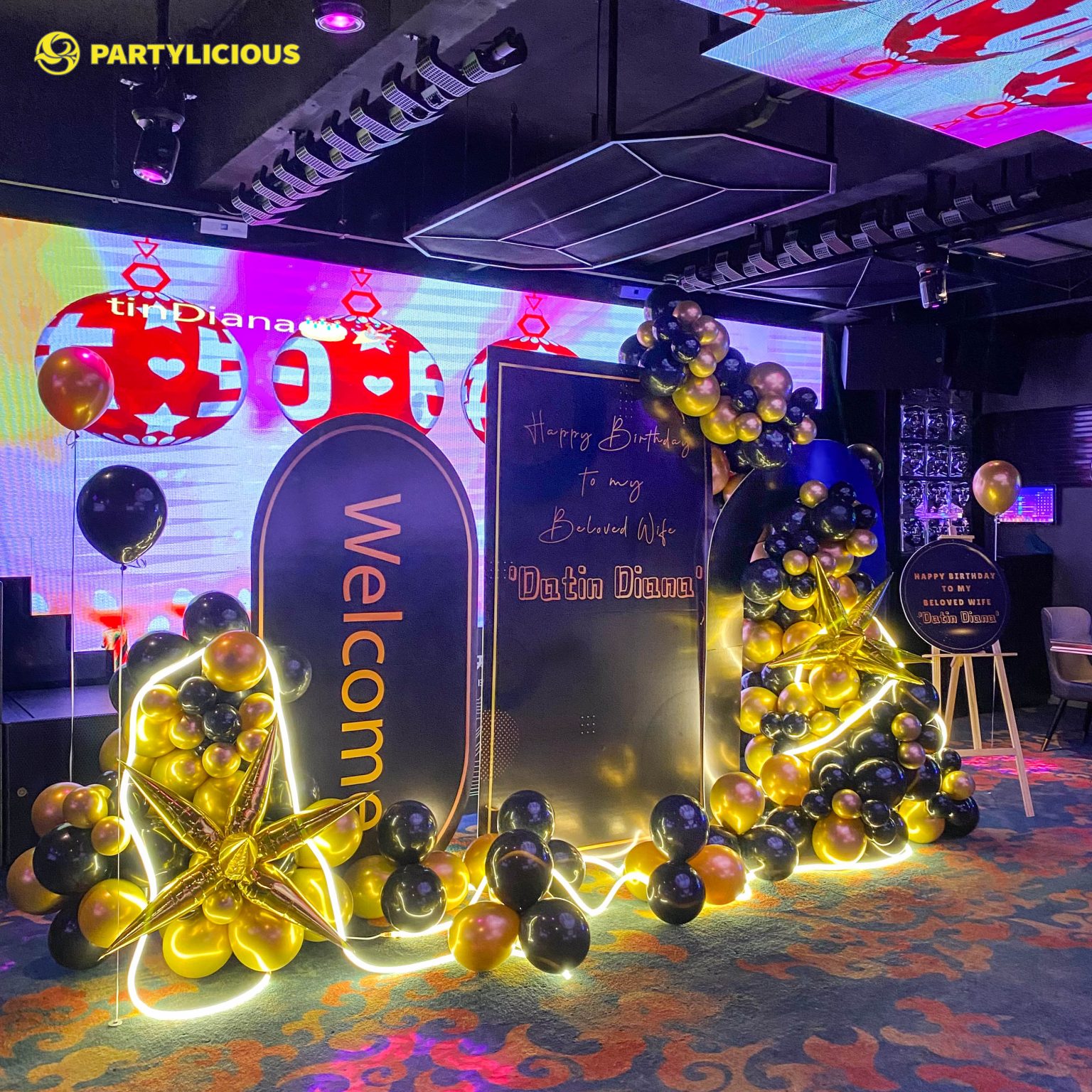 Diva Foamboard Backdrop Package | Partylicious